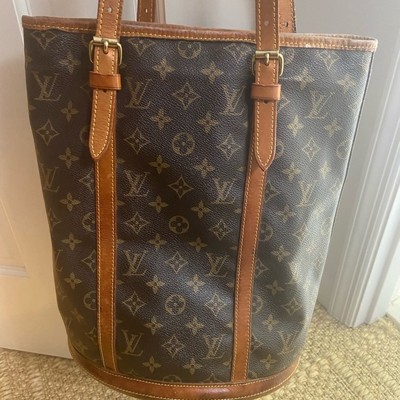 Louis Vuitton | Bags | Authentic Gm Louis Vuitton Large Bucket Bag Guc | Poshmark